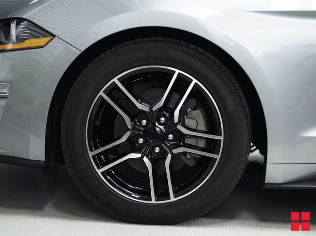 How to Use Wipe New Tire Shine